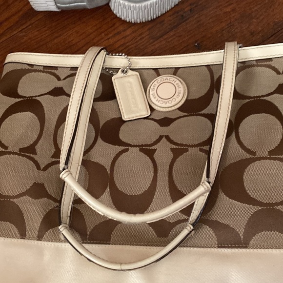 Coach | Bags | Coach Tote Handbag Signature Purse | Poshmark